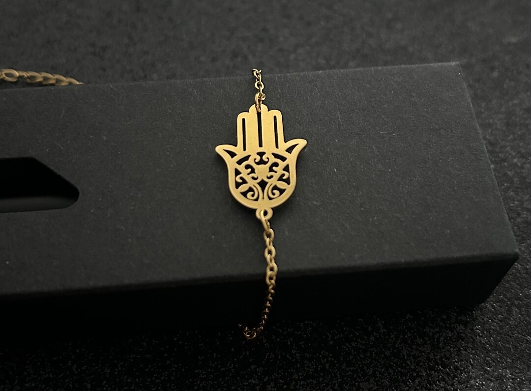 Hamsa Hand Charm Bracelet for Women Hand of Fatima Bracelet Gold Plated Kabbalah Bracelet Gift ...