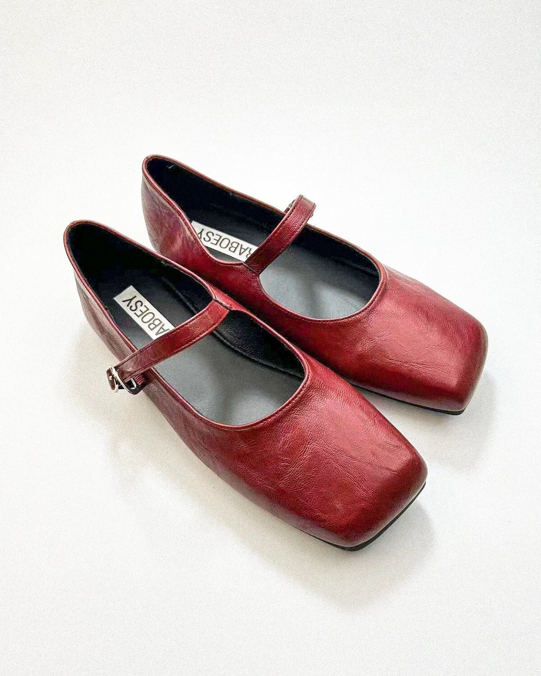 Eco Leather Retro Style Plain Toe Mary Jane Flats | Vintage Soft Foldable Strap Mary Janes | Red ...