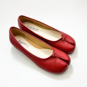 Eco Leather Retro Tabi Ballet Flats Split Toe Shoes Vintage Red Split ...