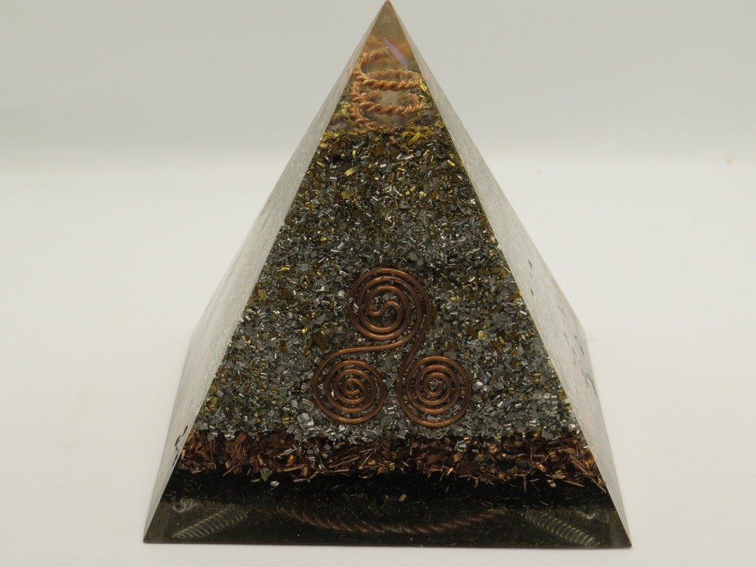 Orgonite, Orgone Generator, Orgone Pyramid, Sacred Trinity Pyramid - Etsy