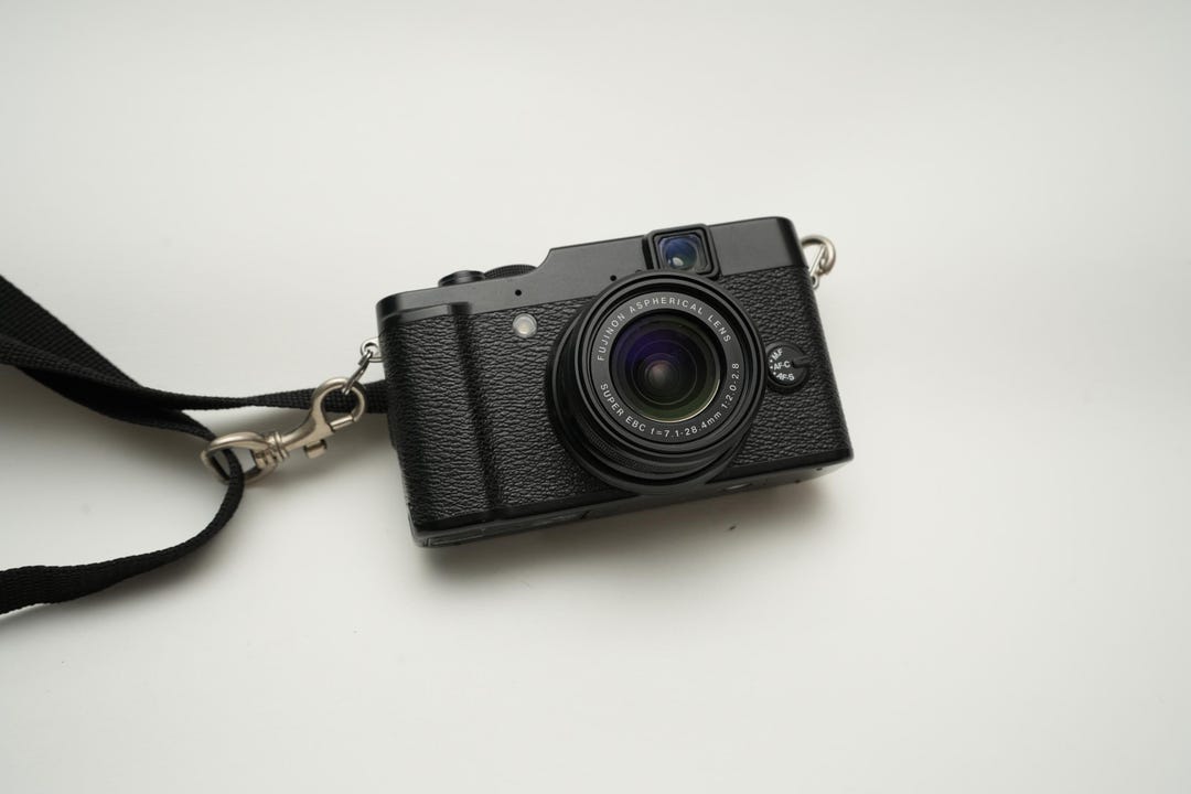 Fujifilm X10 Camera, 12MP Compact Digitcam - Etsy