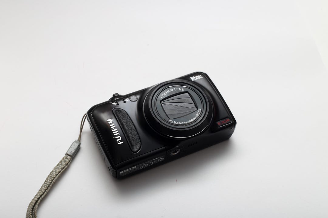 Fujifilm F500 EXR Y2K Camera Vintage Digicam Aesthetic - Etsy