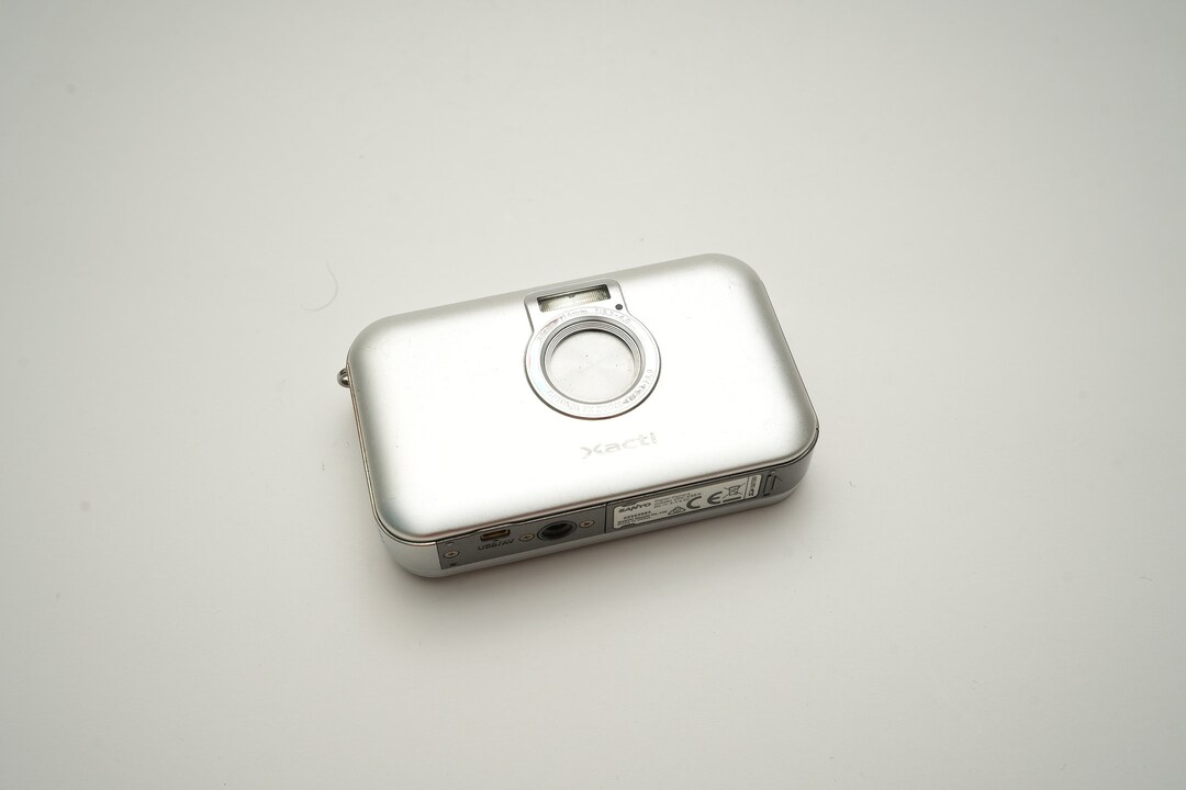 Sanyo Xacti Touchscreen Y2K Camera Vintage Digicam Aesthetic - Etsy