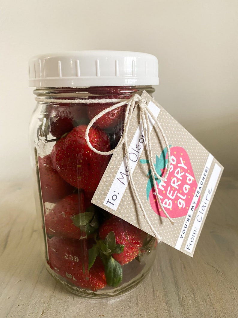 PRINTABLE Teacher Appreciation Strawberry Tag, Teacher Appreciation ...
