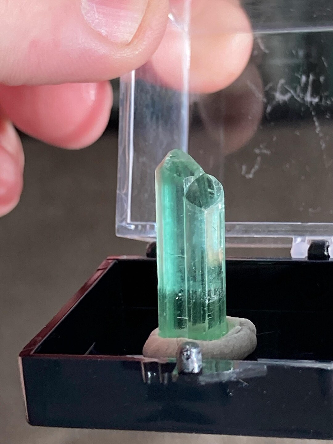Rare Genuine Terminated Green Beryl Topaz Specimen. 2.22 Grams ...