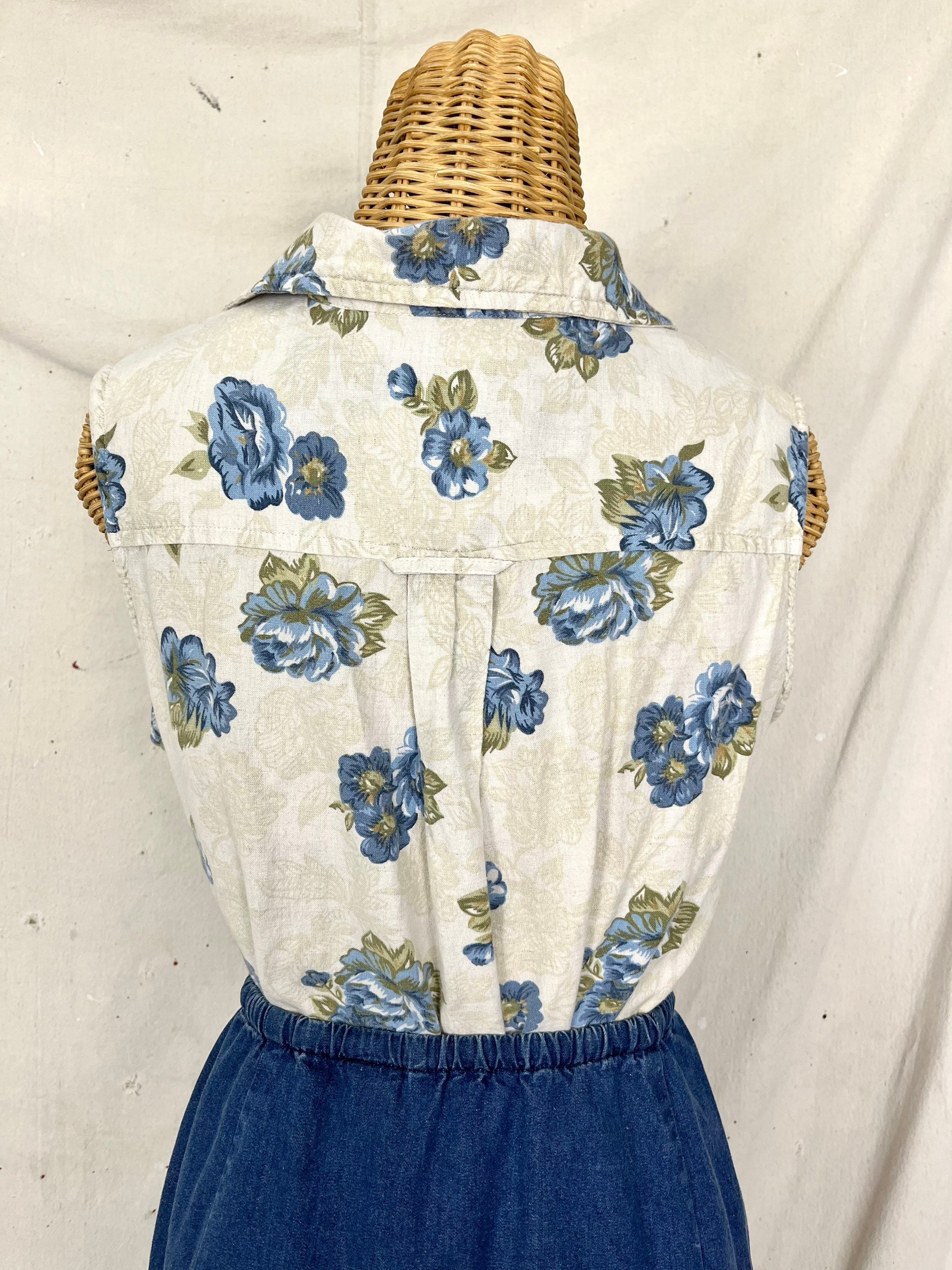 Vintage Sleeveless Button-up (L) - Etsy
