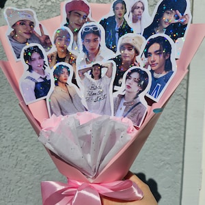 Custom Kpop Bouquet (BTS Bangtan Straykids Seventeen Blackpink Twice ...
