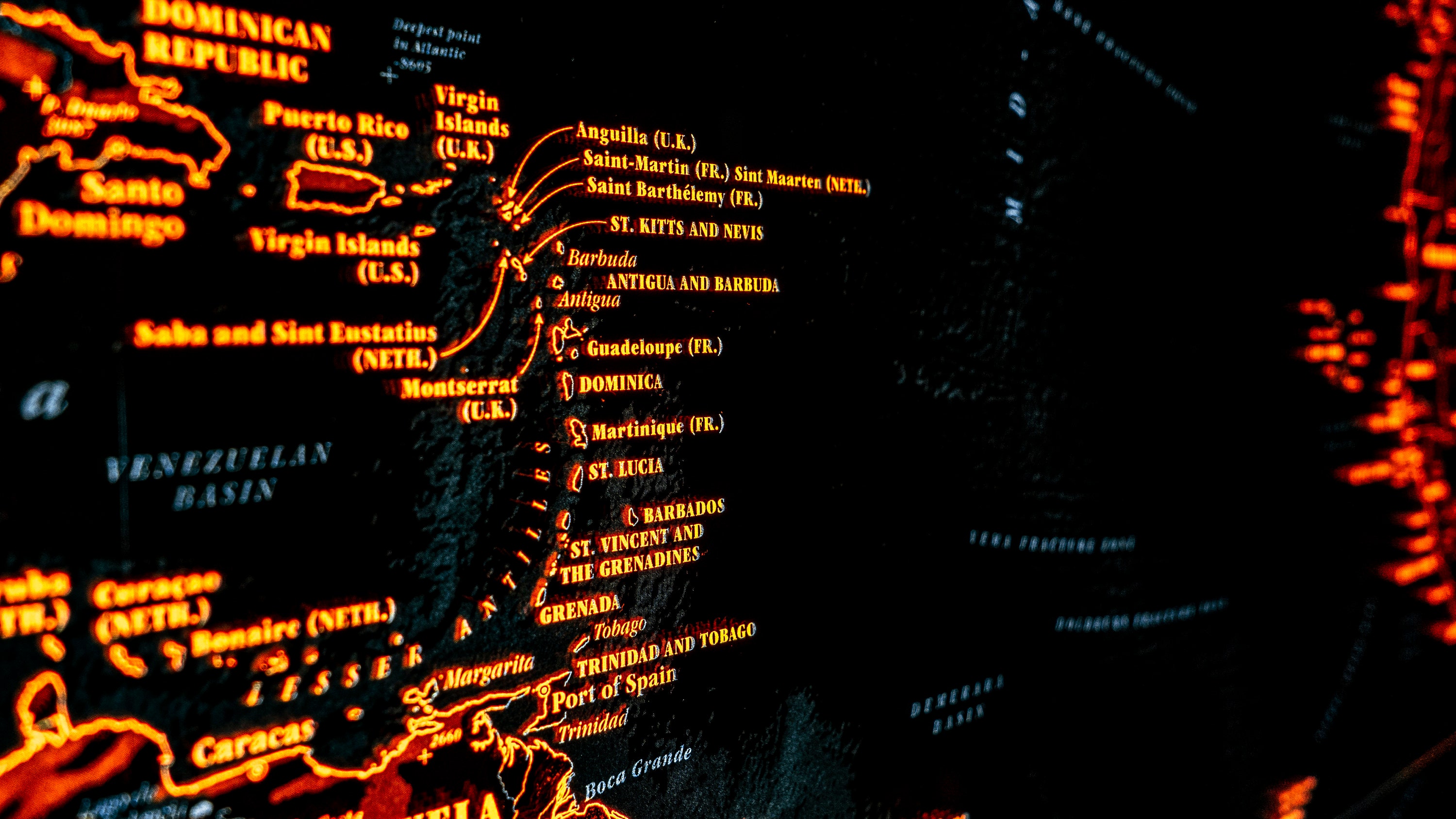 Physical Map of the World, 2022 Illuminated Atlas Plate World Map ...