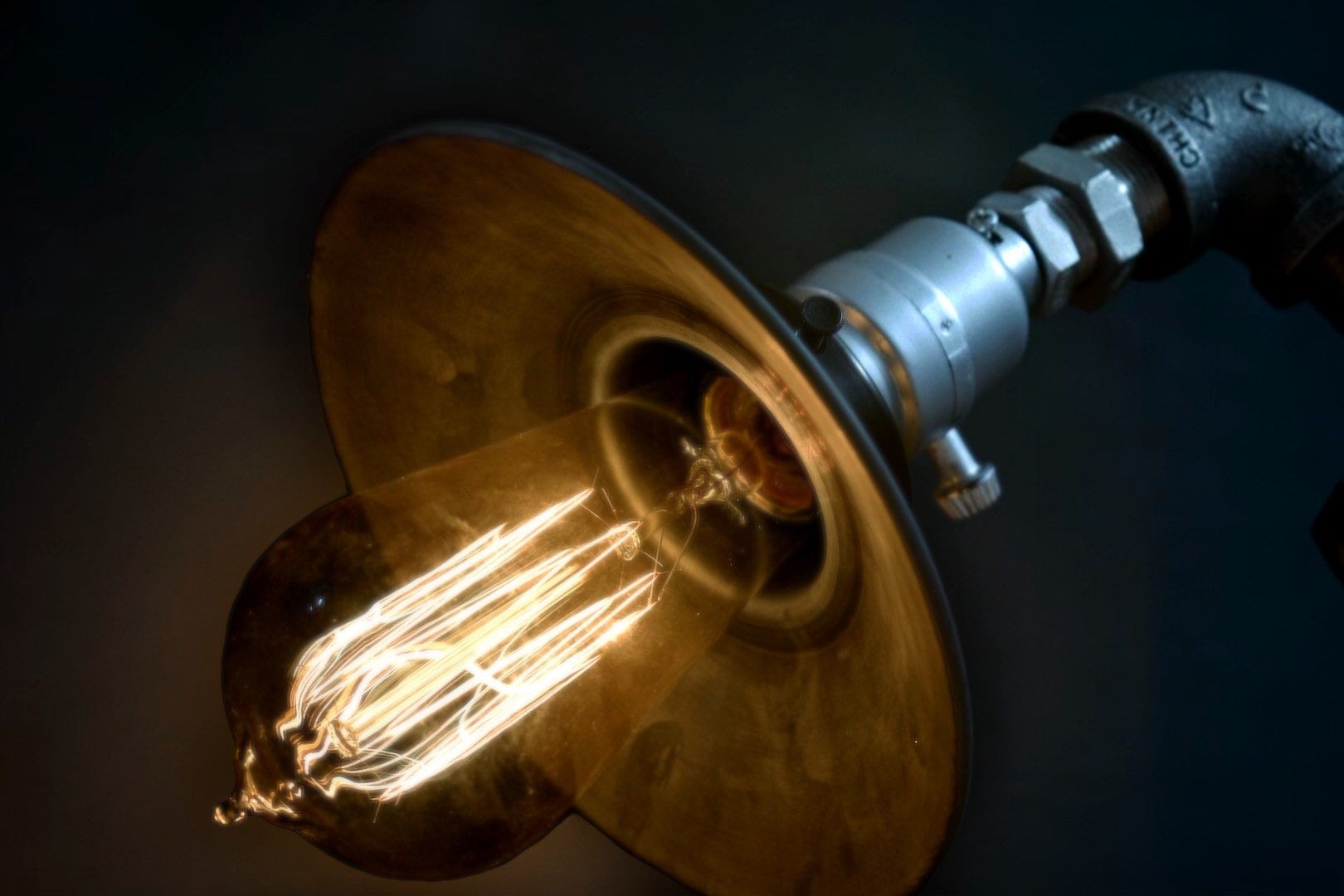 Benoît Gooseneck - Industrial Steel Pipe Table/desk Lamp With Amber ...