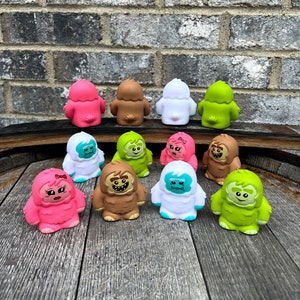 Bronco Sasquatch Ducks Bigfoot Yeti Rubber Duck Youve Been Bucked ...