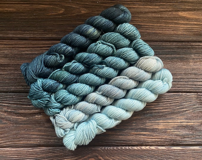 Fade Gradient Hand-dyed Set of 5 Mini Skeins 20 Grams Each, Forest ...