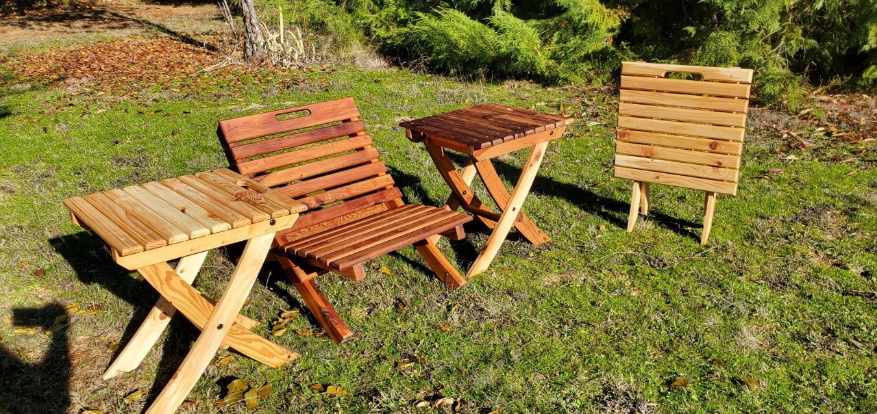 Custom Folding Table cedar - Etsy