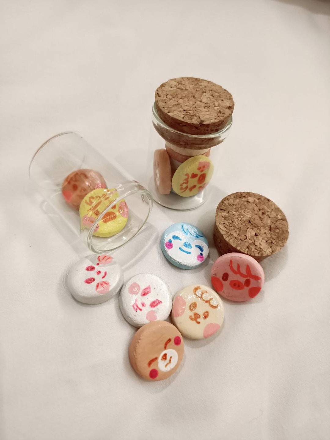 SKZOO Air-dry Clay Anti-delulu Pills, Fanmade Clay Badges in a Bottle ...