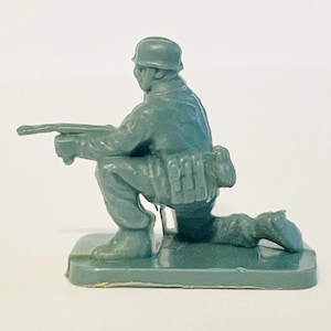 Green Army Guy/man Military Tiny Scale Mini Micro Miniature Figure - Etsy