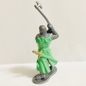 Standing Medieval Knight Figurine With Realistic Details Miniature ...