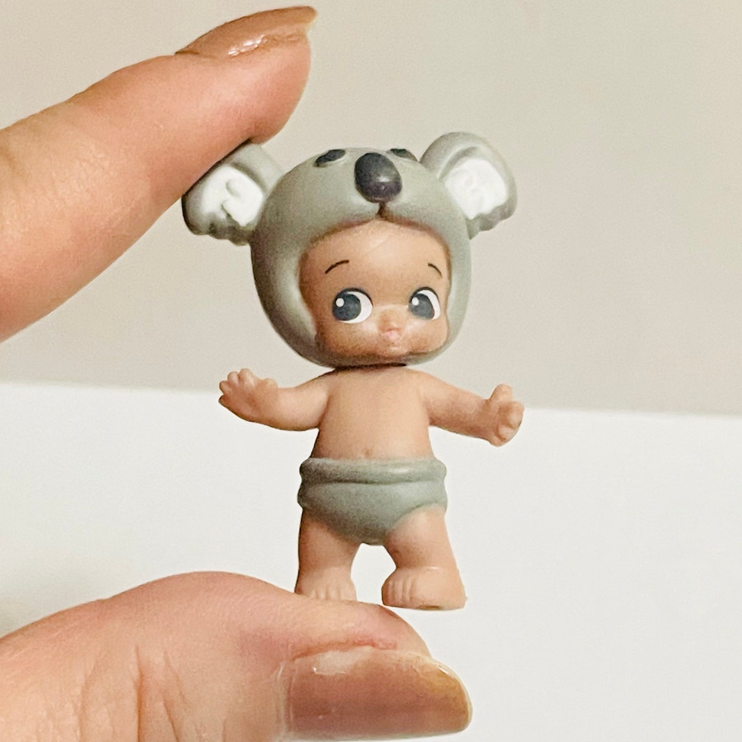 HTF Toysrus Moose Toys Twozies Doll Baby in Animal Costume Miniature ...