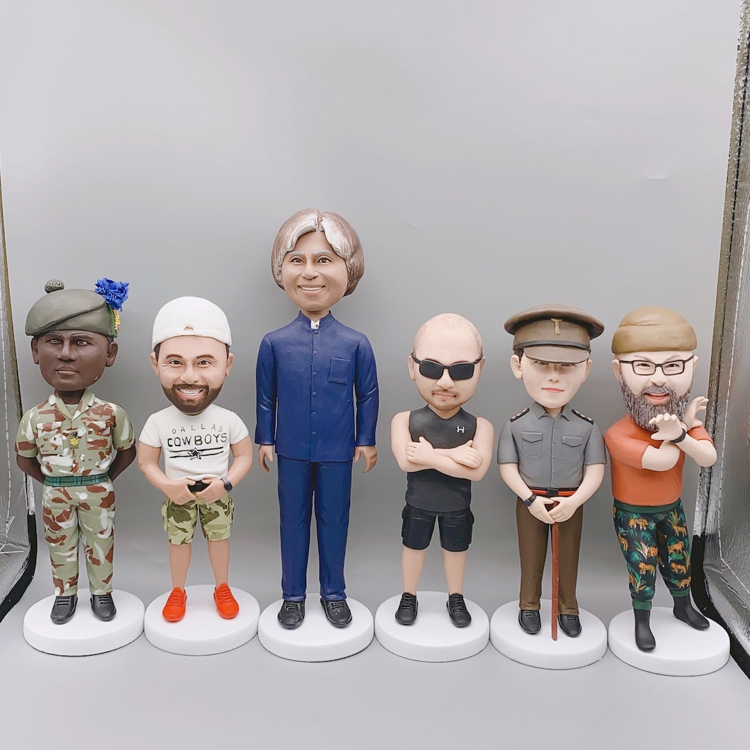 Personalised Bobbleheads, Custom Bobbleheads, Customise Your Own ...