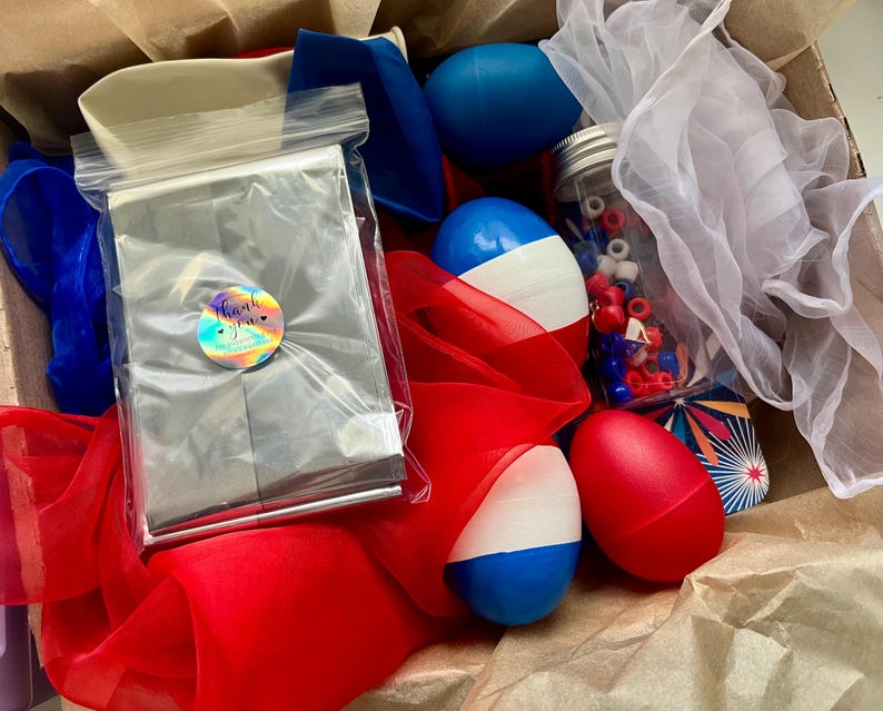 4th of July Sensory Box for Babies and Toddlers | Montessori Red White ...