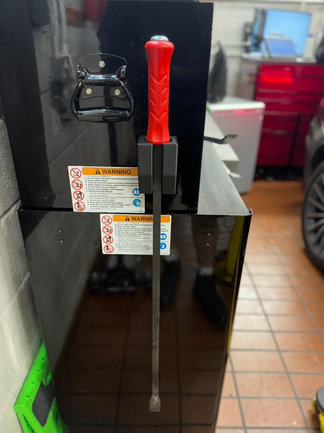 1 Slot Large Snap on Pry Bar Holder - Magnetic | Pry Bar Holder | Crow ...