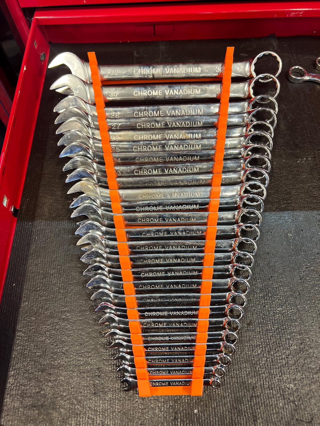 Large Spanner Rack | 6mm-32mm (27 Slot) | Spanner Holder | Wrench Rack ...