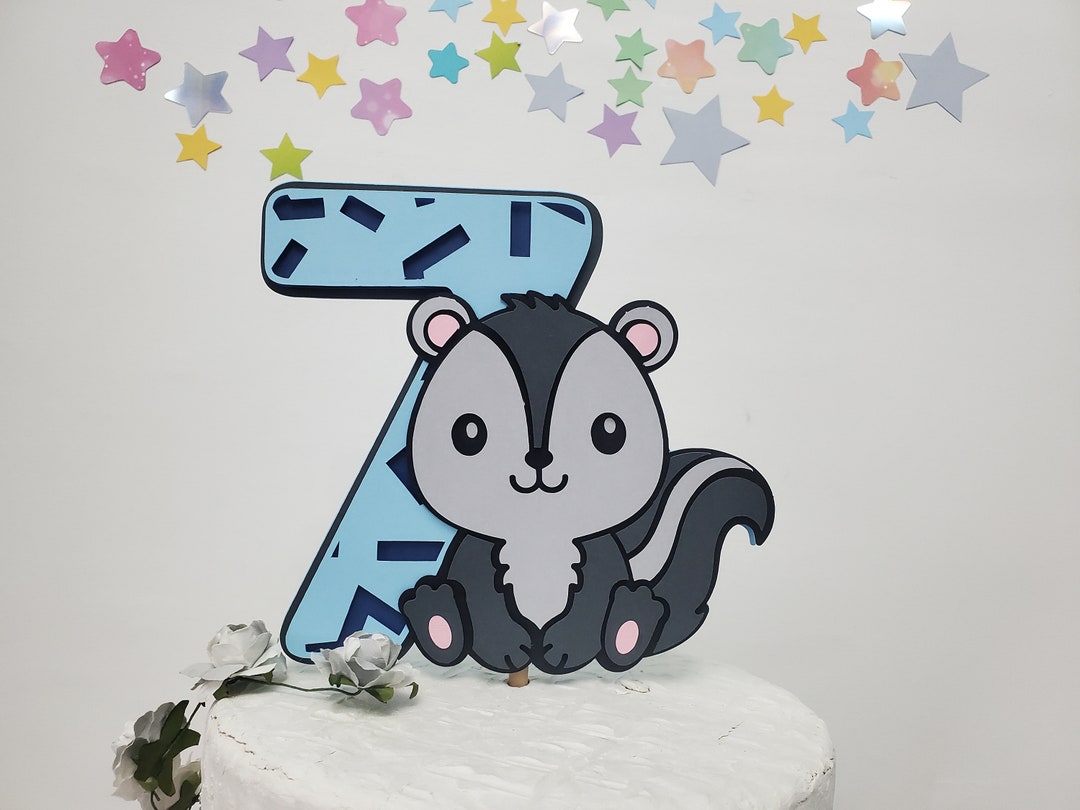 Skunk Cake Topper: Forest Animals Birthday Party Decor - Etsy