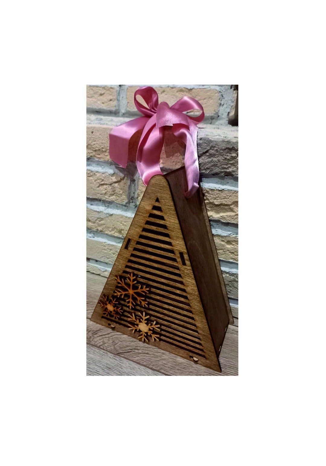 Laser Cut Gift Box Svg File , Triangle Shape Gift Box Svg , Wooden Box ...
