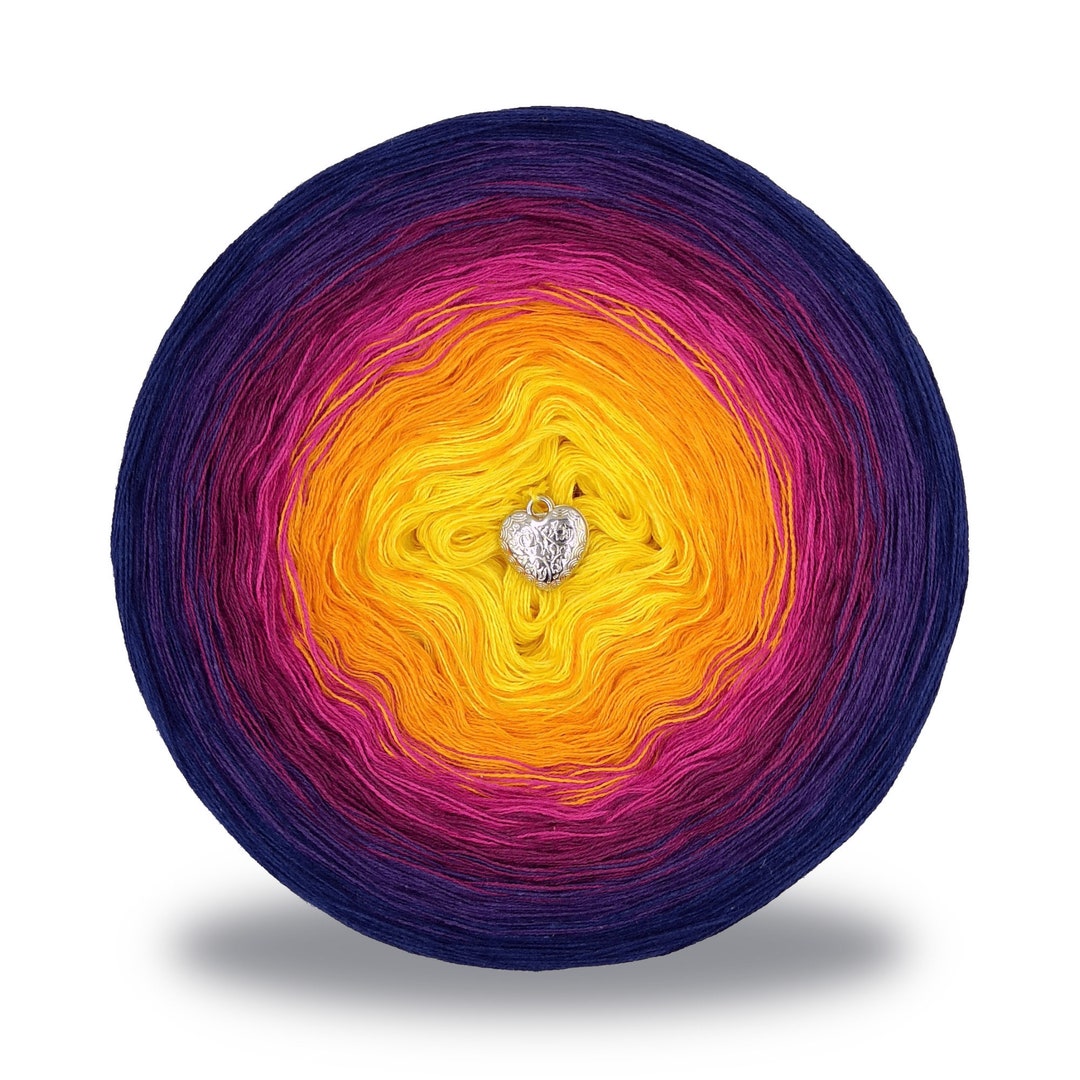 37 Gradient Ombre Yarn Cake - OMB105 Déjà Vu - 50/50 Cotton/acrylic, 3 ...