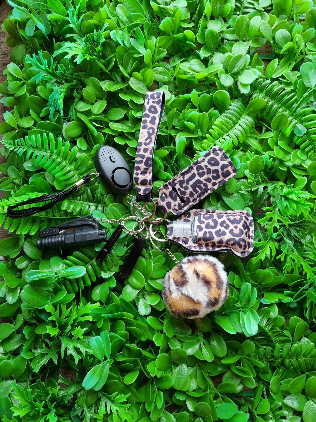 Safety Protection Self Defence Keychain Set Animal Print Safety Protection Self Defence Keychain ...