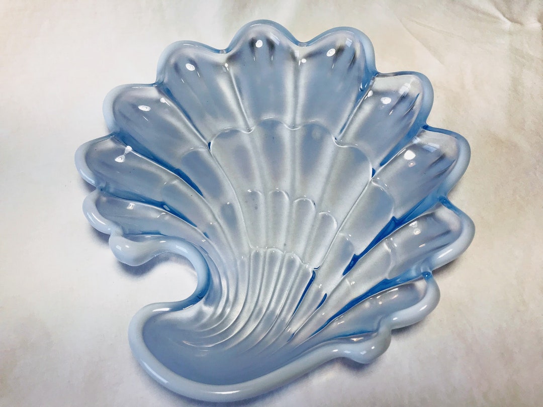 Vintage Blue Opalescent Glass Clam Sea Shell Dish Bowl Plate - Etsy
