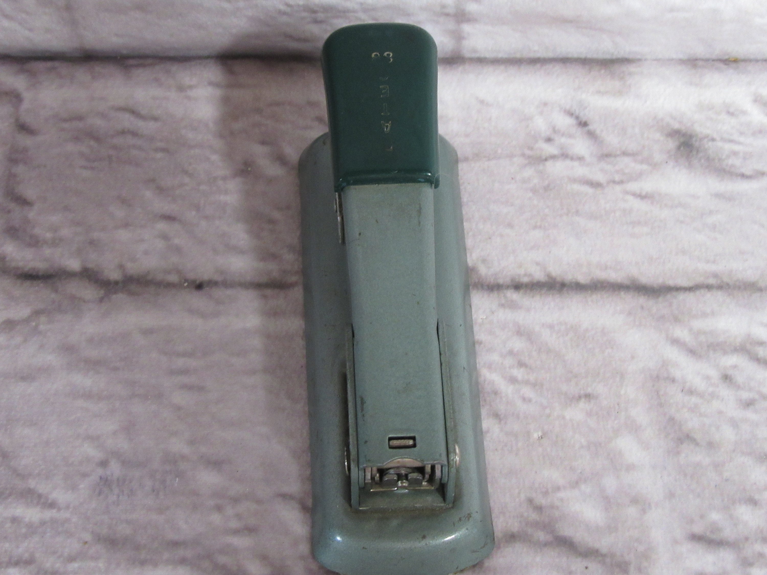 Vintage Bates Model 88 Stowaway Stapler Retro Green USA Made - Etsy