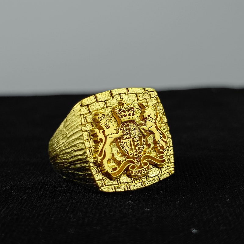 Royal Ring - Etsy UK