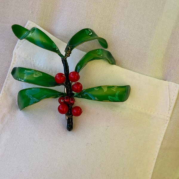 Mistletoe Brooch - Etsy