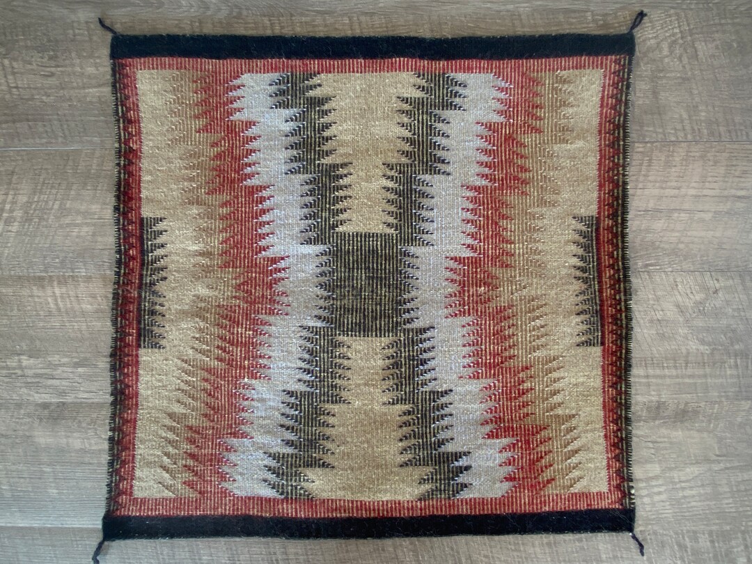 Vintage Raised Outline Navajo Rug - Etsy
