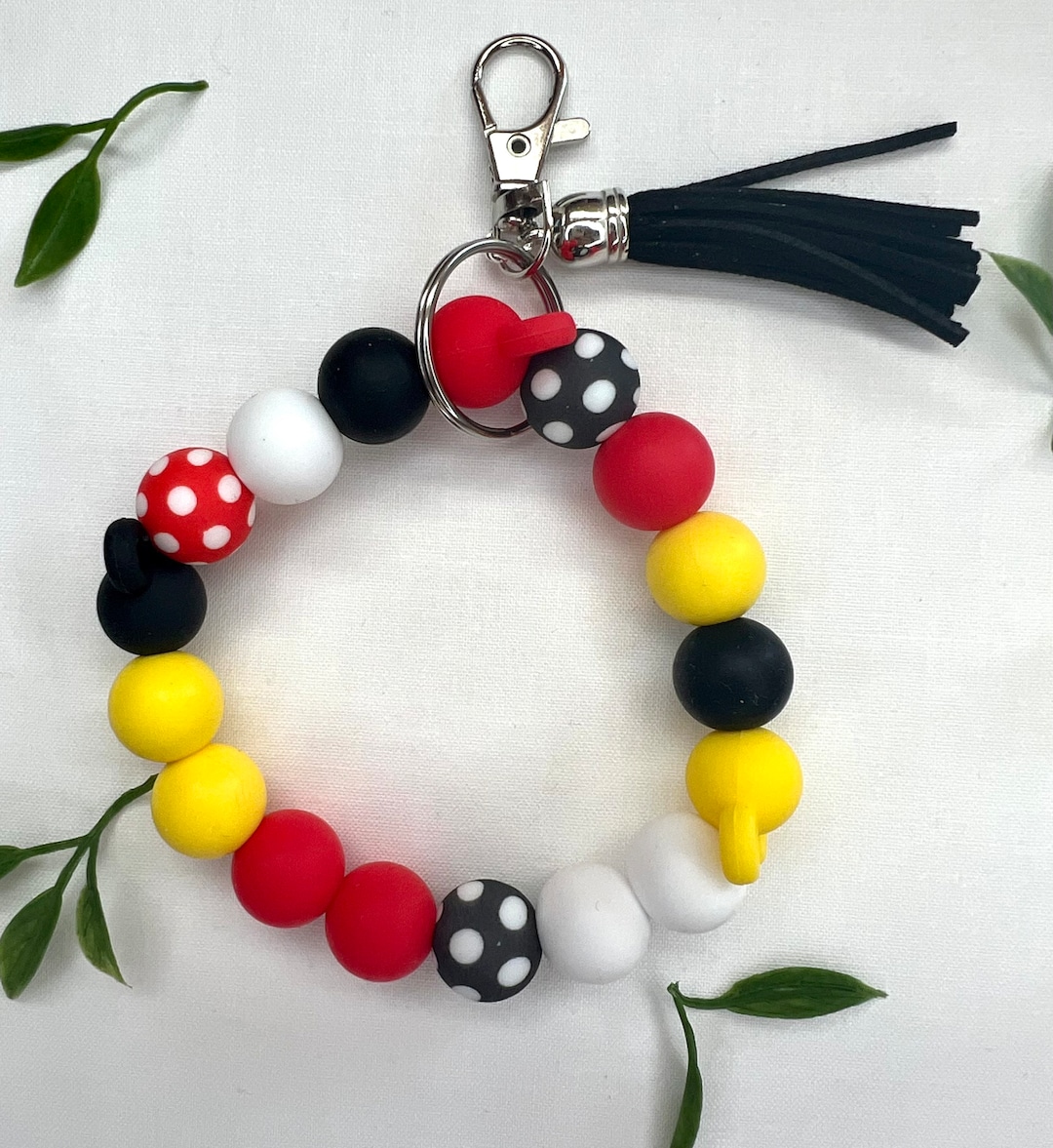 Disney Inspired Keychain Wristlets With NON Elastic String // Mickey ...