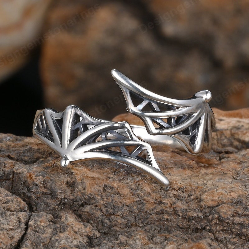 Wing Wedding Ring - Etsy