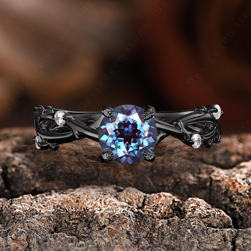 Gothic Wedding Rings - Etsy