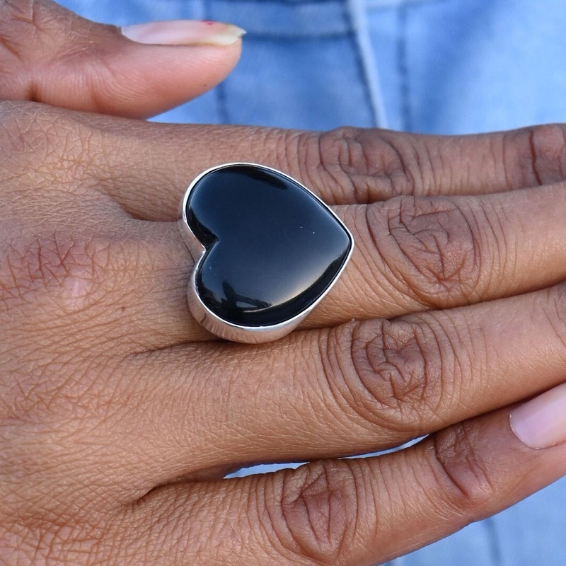 Black Love Heart Ring - Etsy