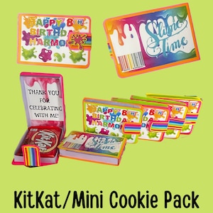 Kitkat Wallet | Custom Party Favors | Wallet Favors | Personalized ...