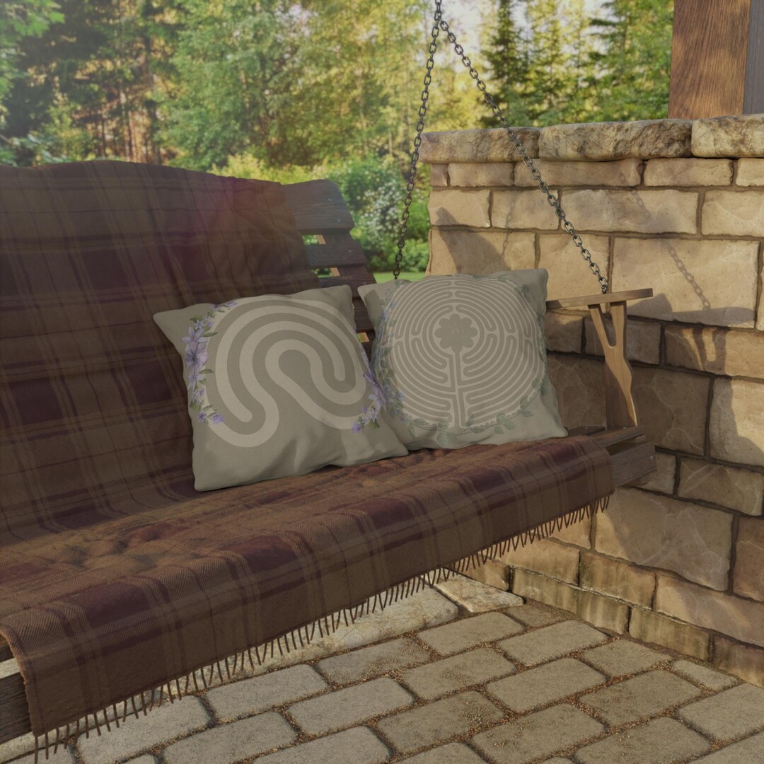 Beige Pillow, Finger Tracing Labyrinth Waterproof Pillows, Two Sided ...