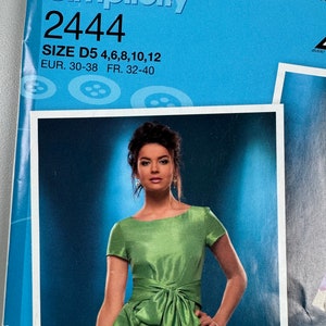 Simplicity 2444 FF Uncut Project Runway Misses Dress With Collar and ...