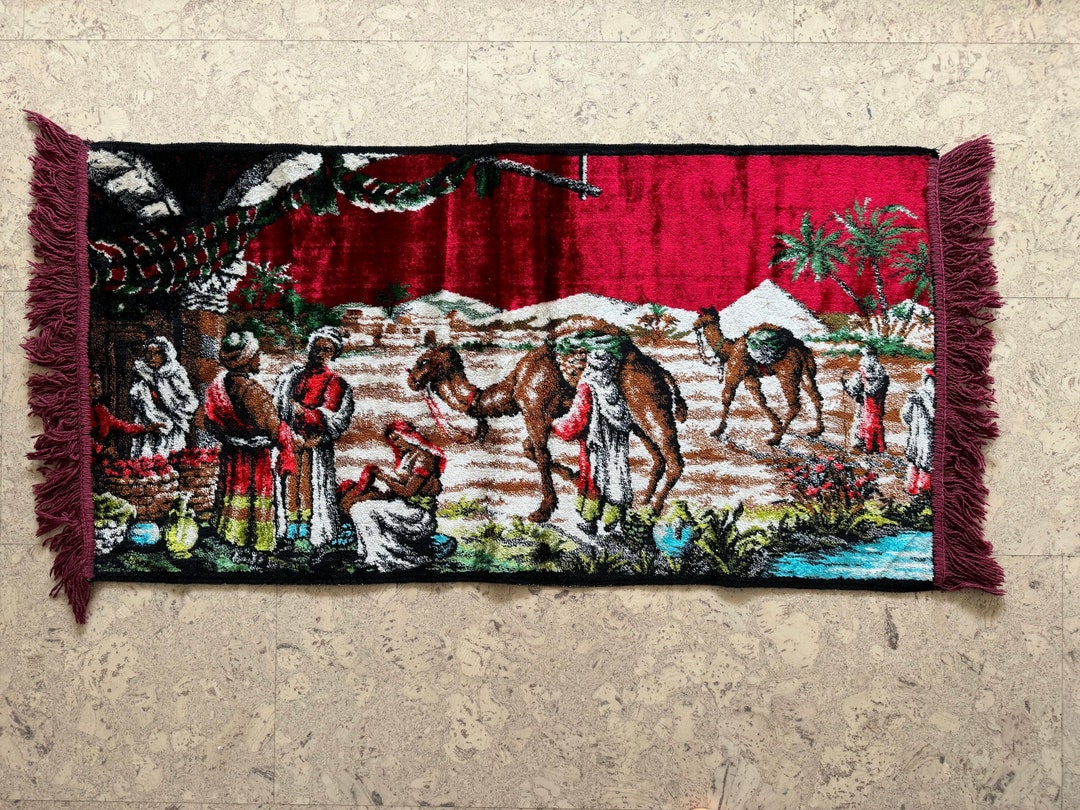 Vintage MCM Velvet Rug Throw Wall Hanging 44” X 20”. Pyramid Dessert ...