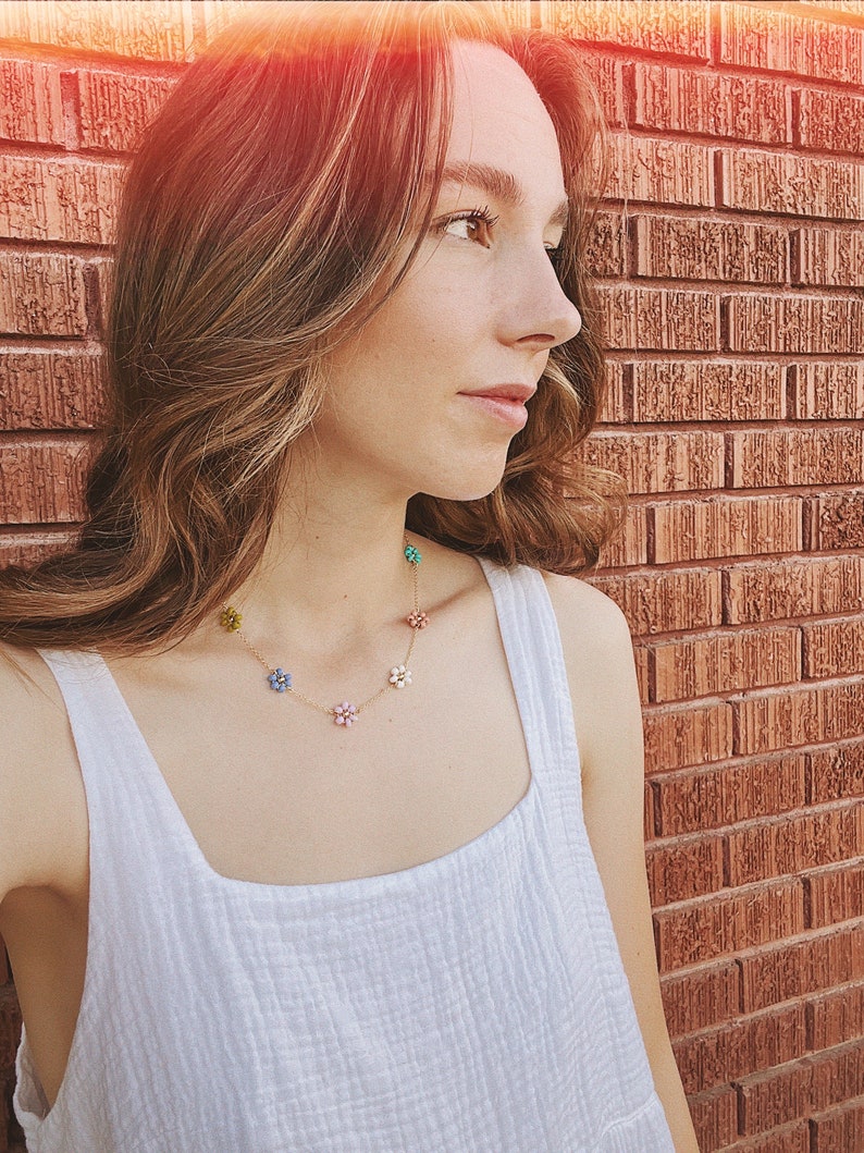 Jane Flower Chain Necklace Beaded Flower Gold Chain Summer - Etsy