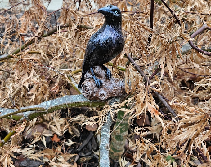 Fantastic Realistic Concrete CROW RAVEN Statue Figurine Indoor/outdoor ...