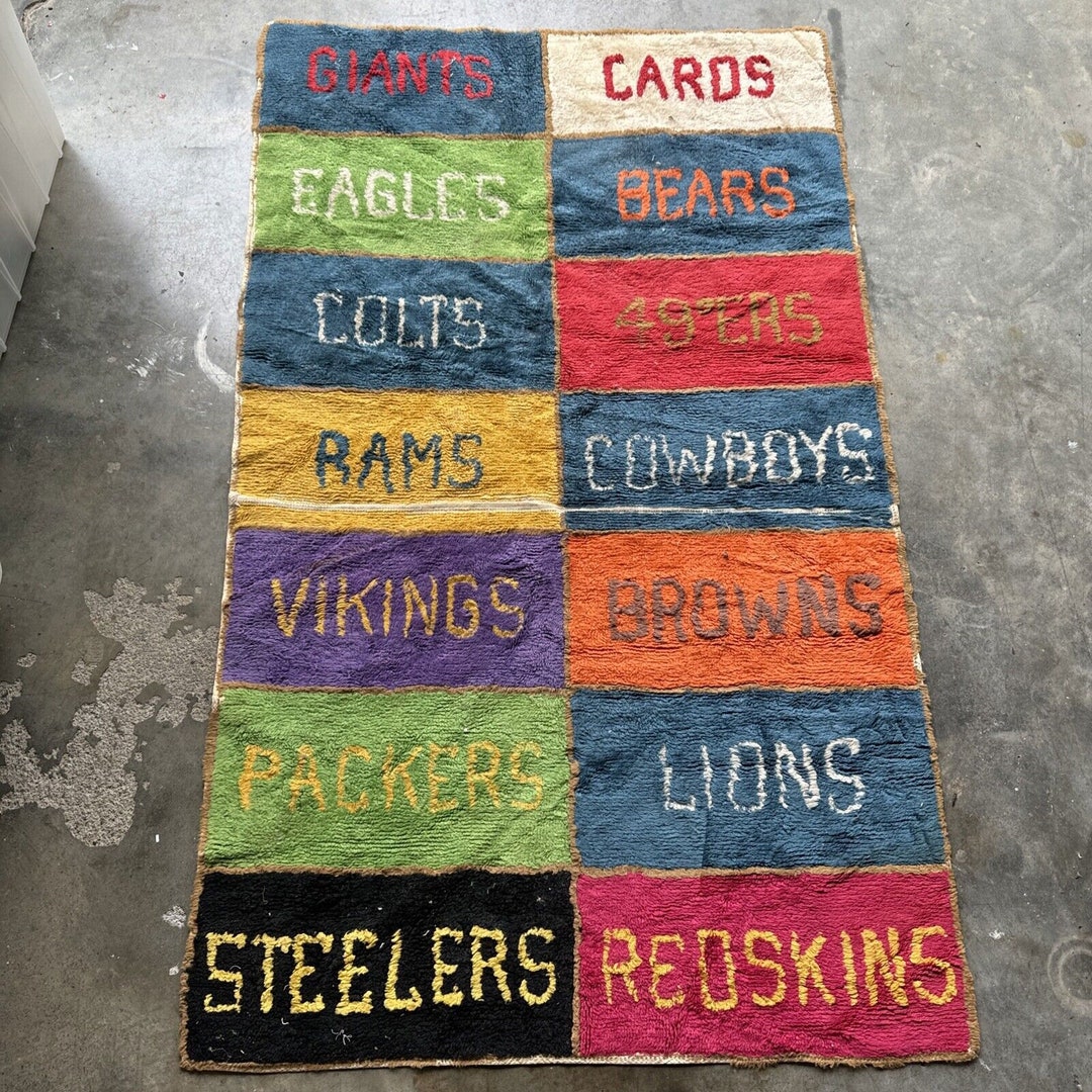 Rare 1960's Vtg NFL Football Rug Fabric Wall Art Bears Packers Rams ...