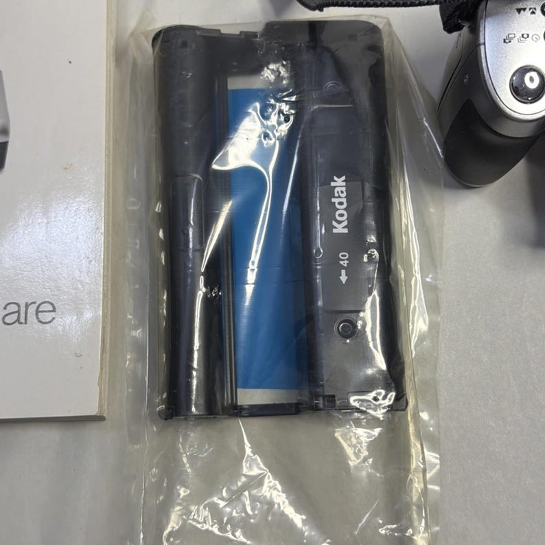 Kodak Easyshare Z740 Silver Digital Camera and Printer Dock and Paper ...