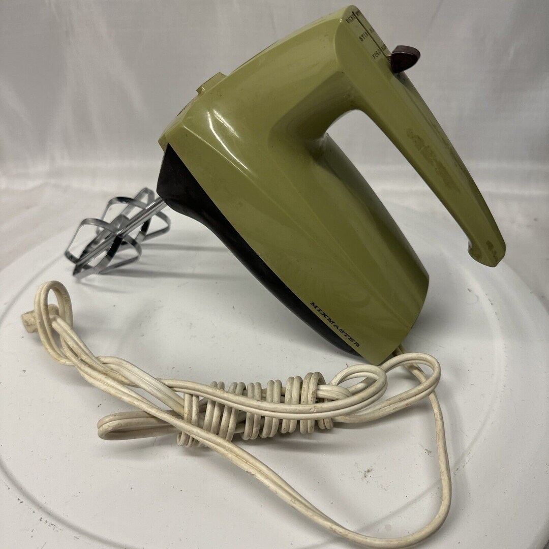 Vintage Sunbeam 3 Speed Handheld Mixmaster Mixer With Beater Ejector ...