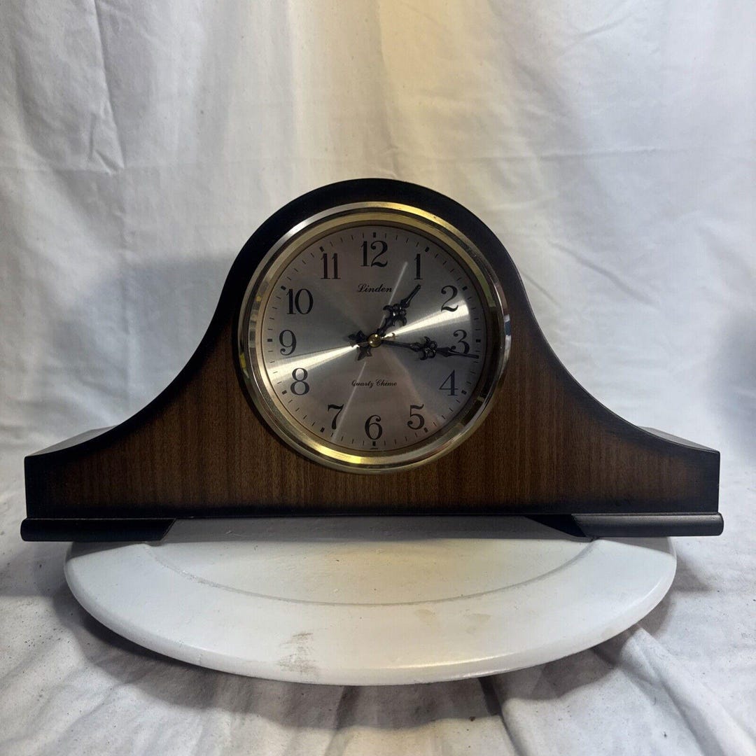 Vintage Linden Quartz Chime Mantle Clock Faux Wood Finish - Excellent ...