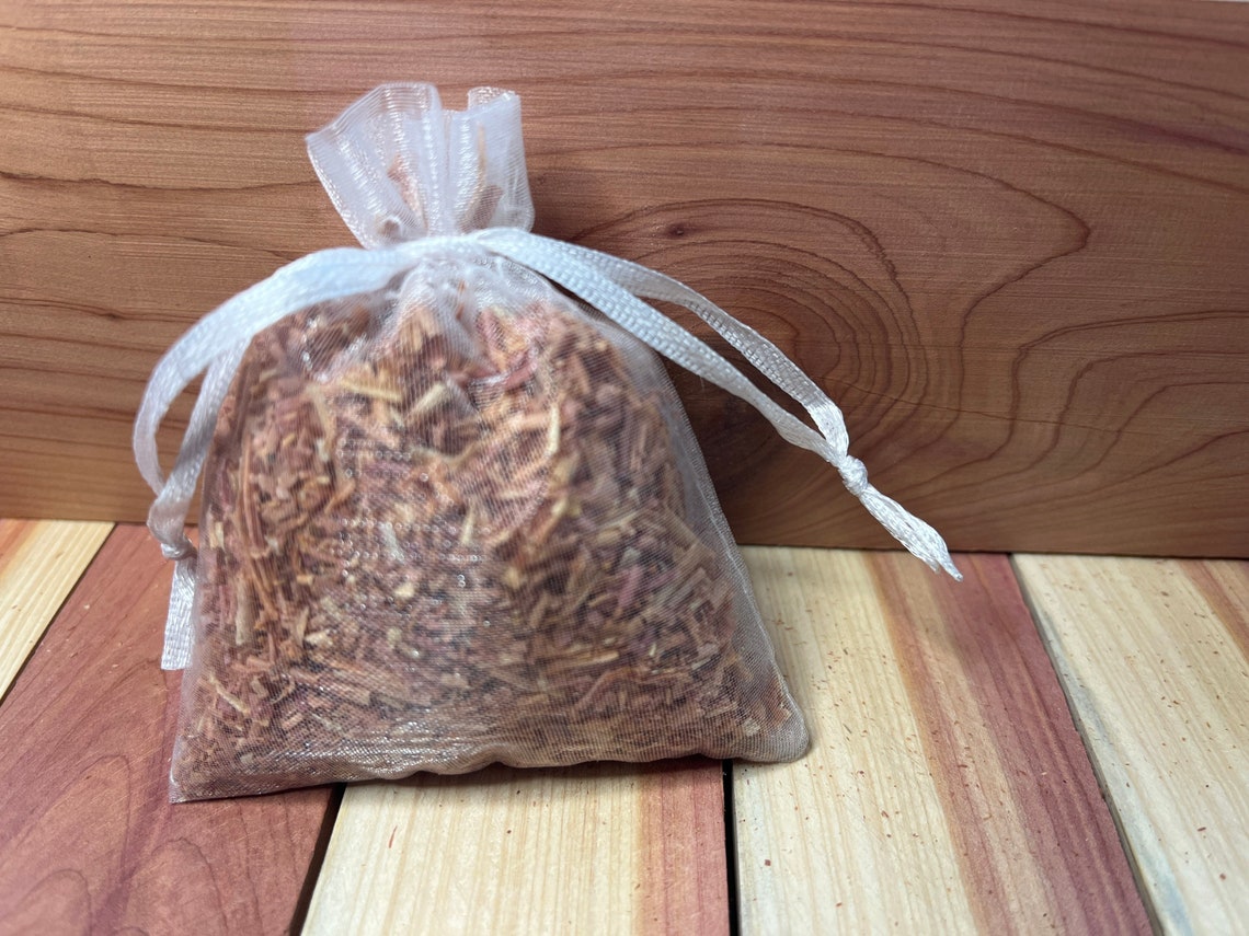 Aromatic Texas Red Cedar Shavings in Sachet Bags / 5 Pk - Etsy