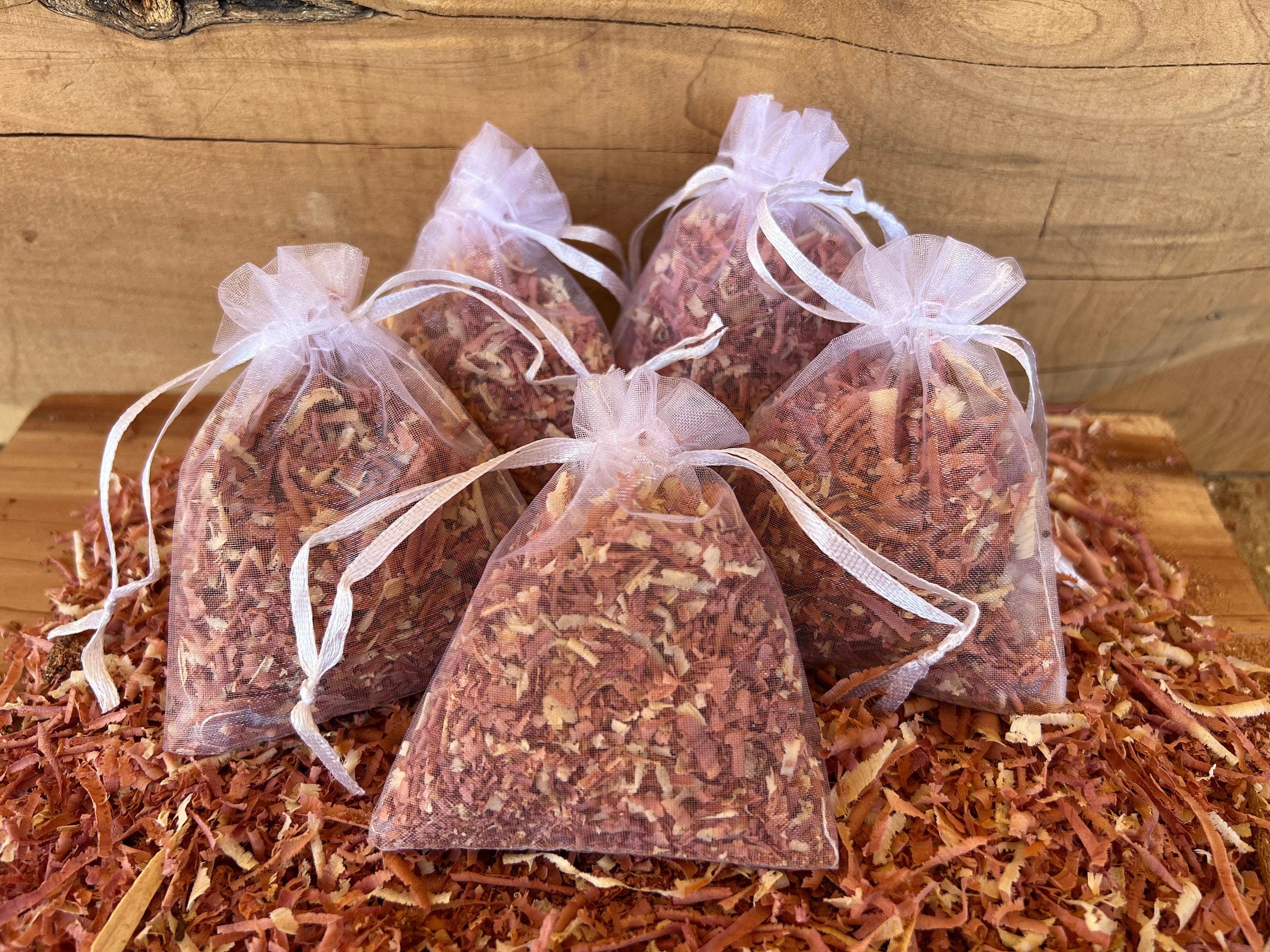 Aromatic Texas Red Cedar Shavings in Sachet Bags / 5 Pk - Etsy