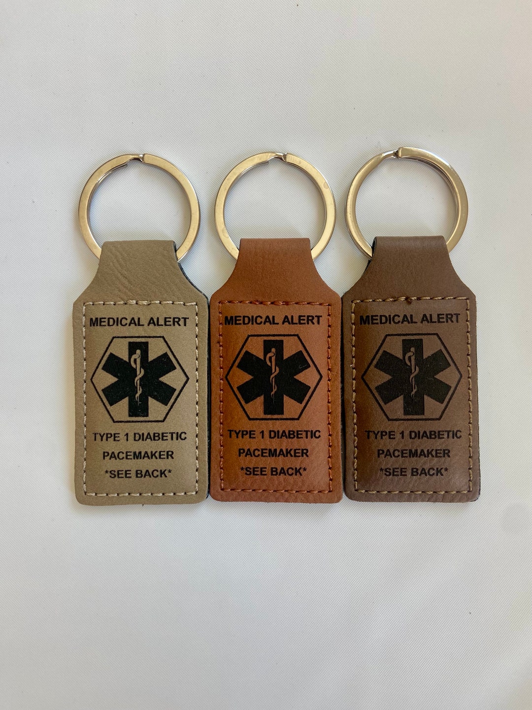 Medical Alert ID Tag Keychain, Personalized Engraved Emergency ID ...